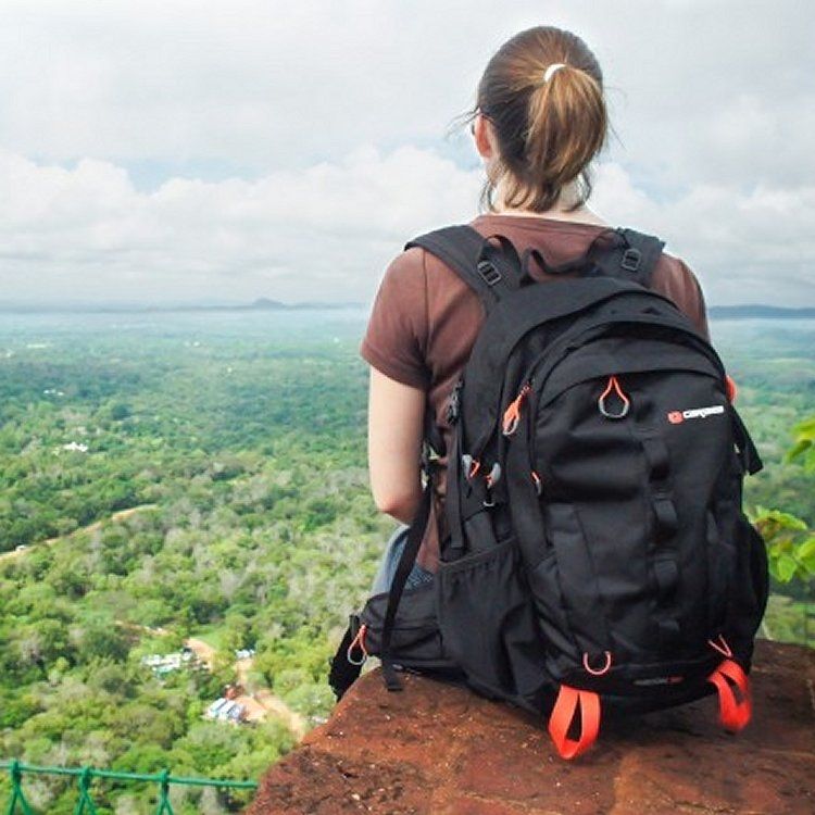 Caribee Recon Daypack Black - Mökkimies.com